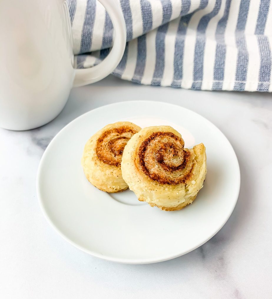 Flaky Cinnamon Pinwheels - Barefoot In The Pines