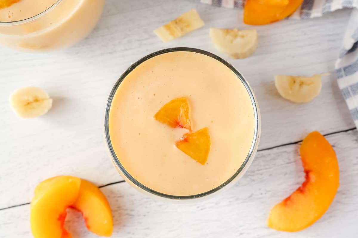 Banana Peach Smoothie - Barefoot In The Pines