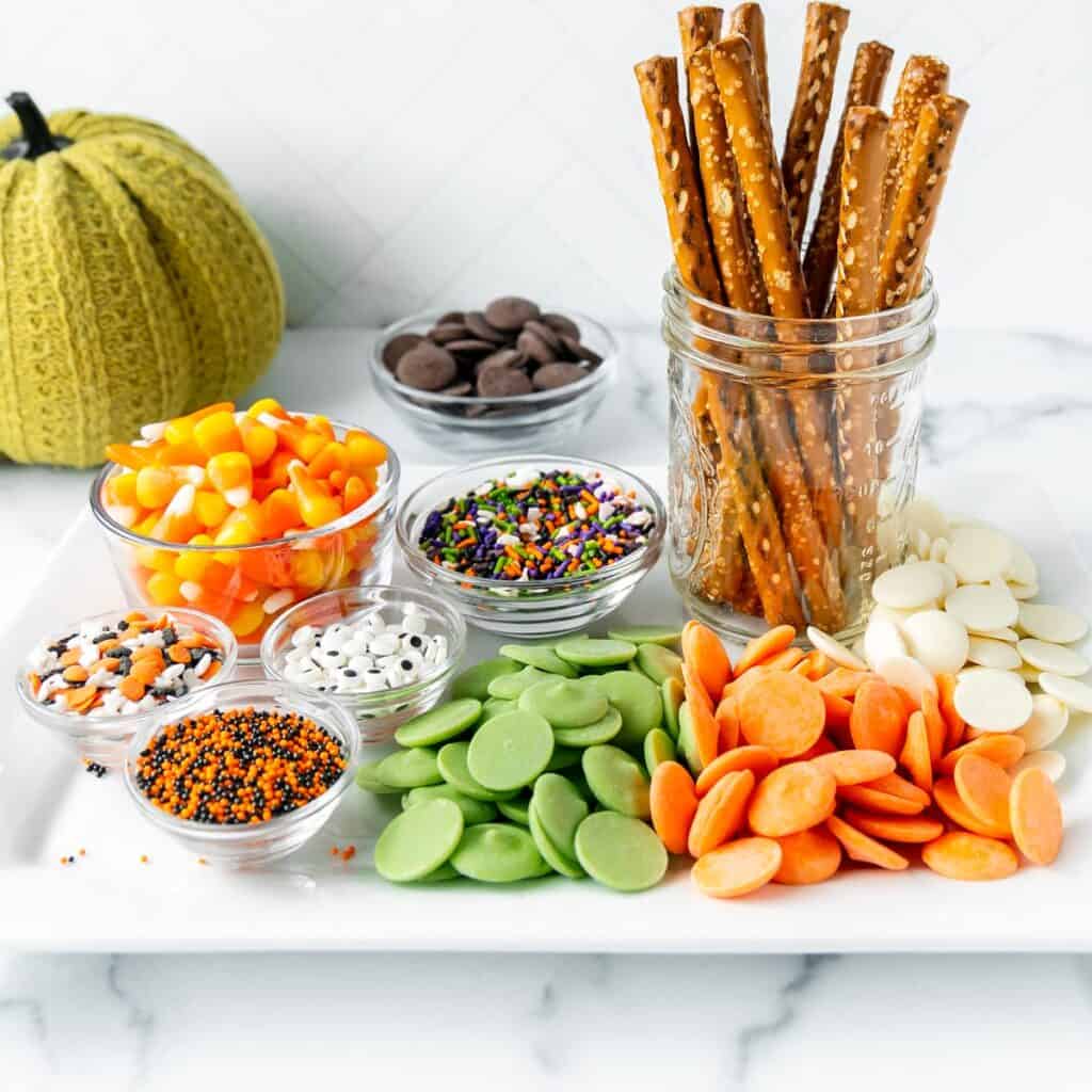 Halloween Pretzels: Easy Halloween Treats For Kids! - Barefoot In The Pines
