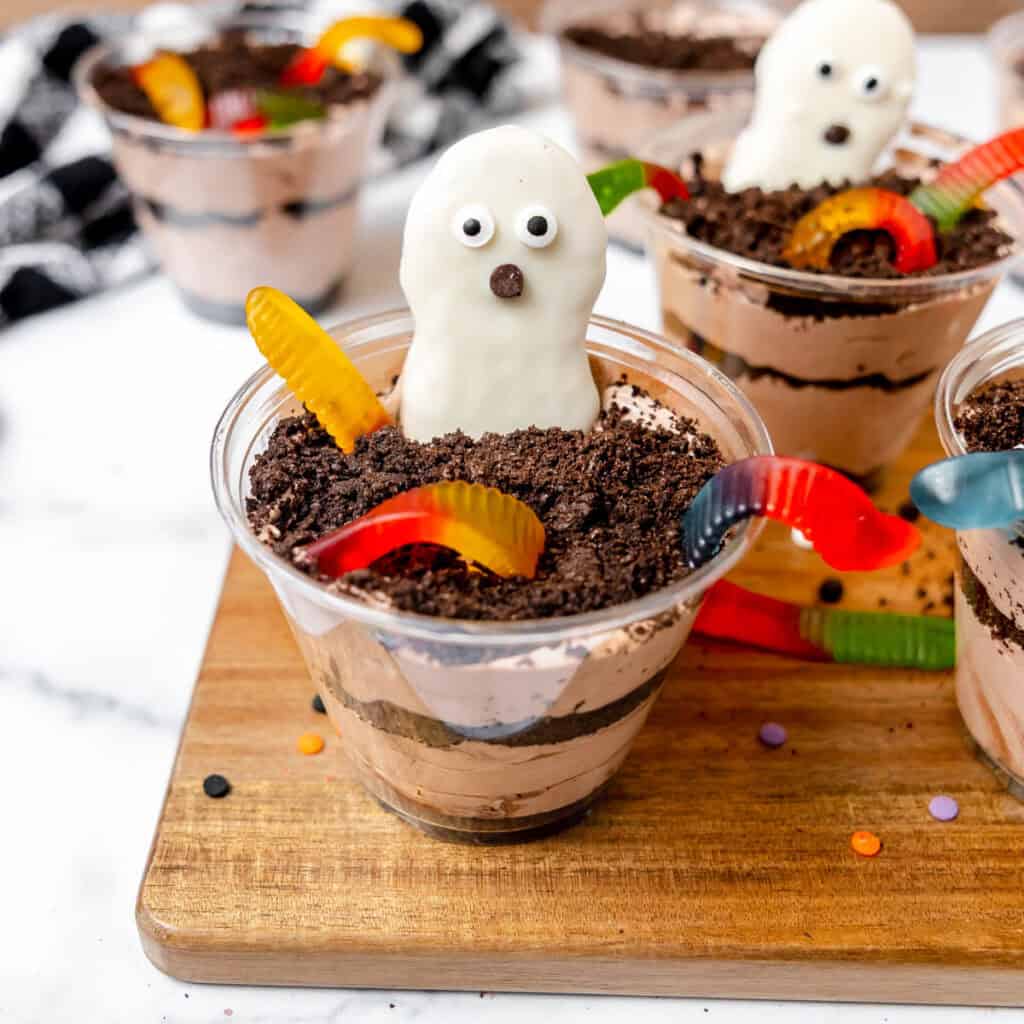 Easy Dirt Cup Recipe - Barefoot In The Pines