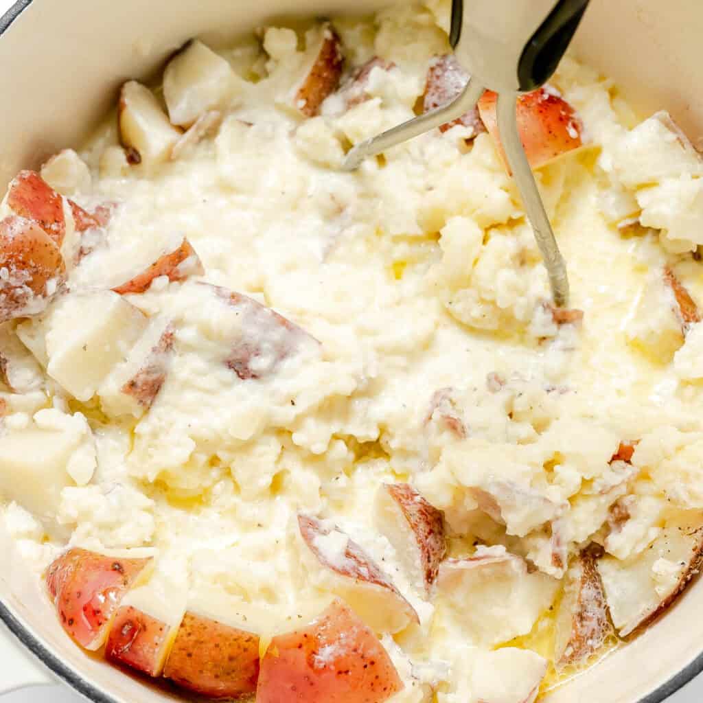 Garlic Mashed Red Potatoes - Barefoot In The Pines